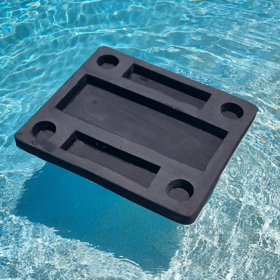 Ultimate Floating Pool Bar – GAZEBO Egypt